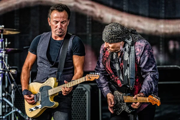 Bruces springsteen and the e street band Stock Photos, Royalty Free ...