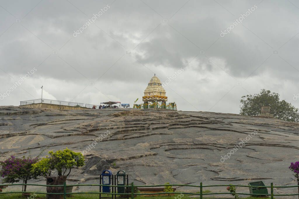 Bengaluru - Vista a la Torre construida en el siglo XVI en el Jardín ...