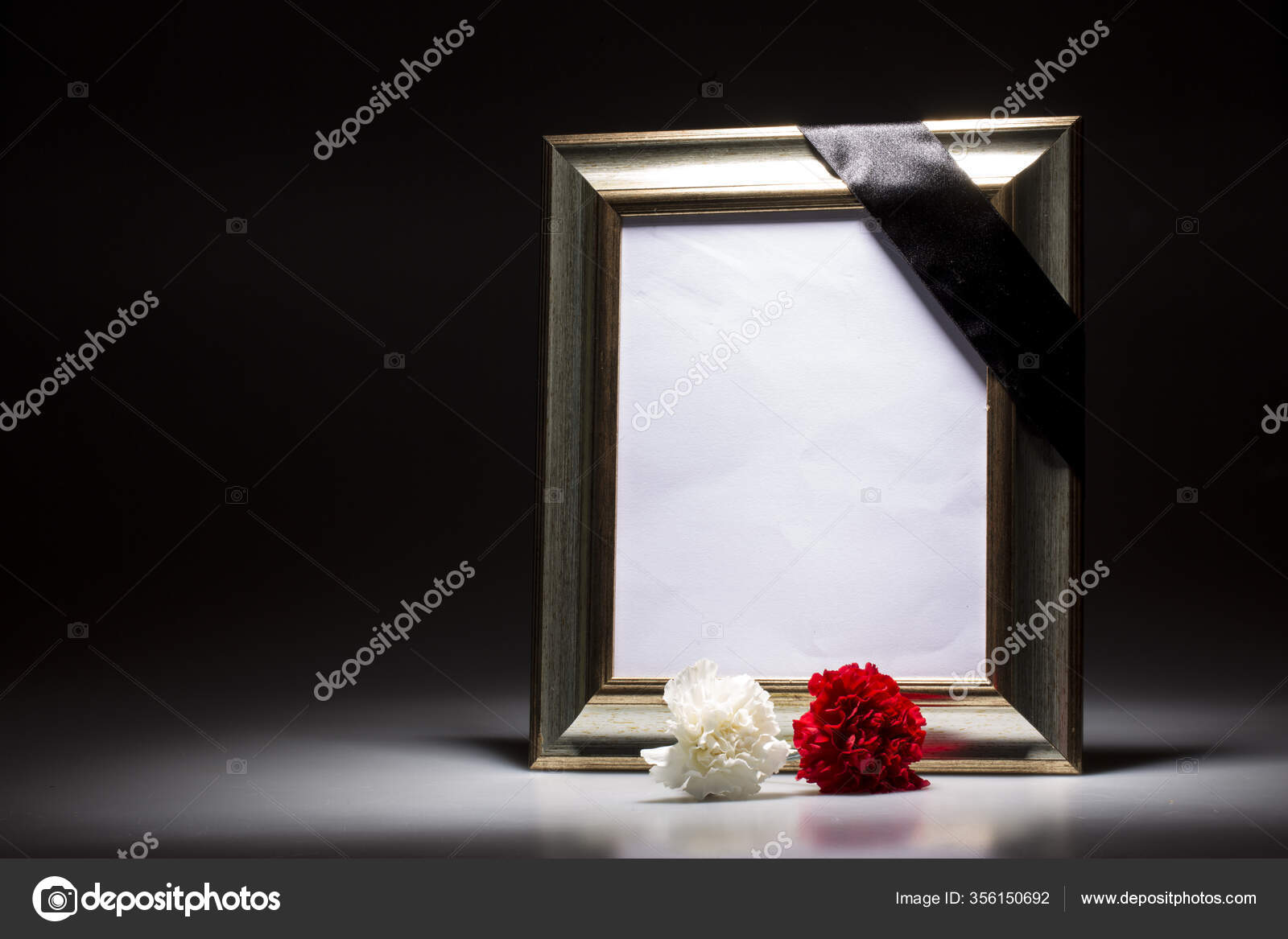 Blank Mourning Frame Sympathy Card Stock Photo by ©H3DII 356150692