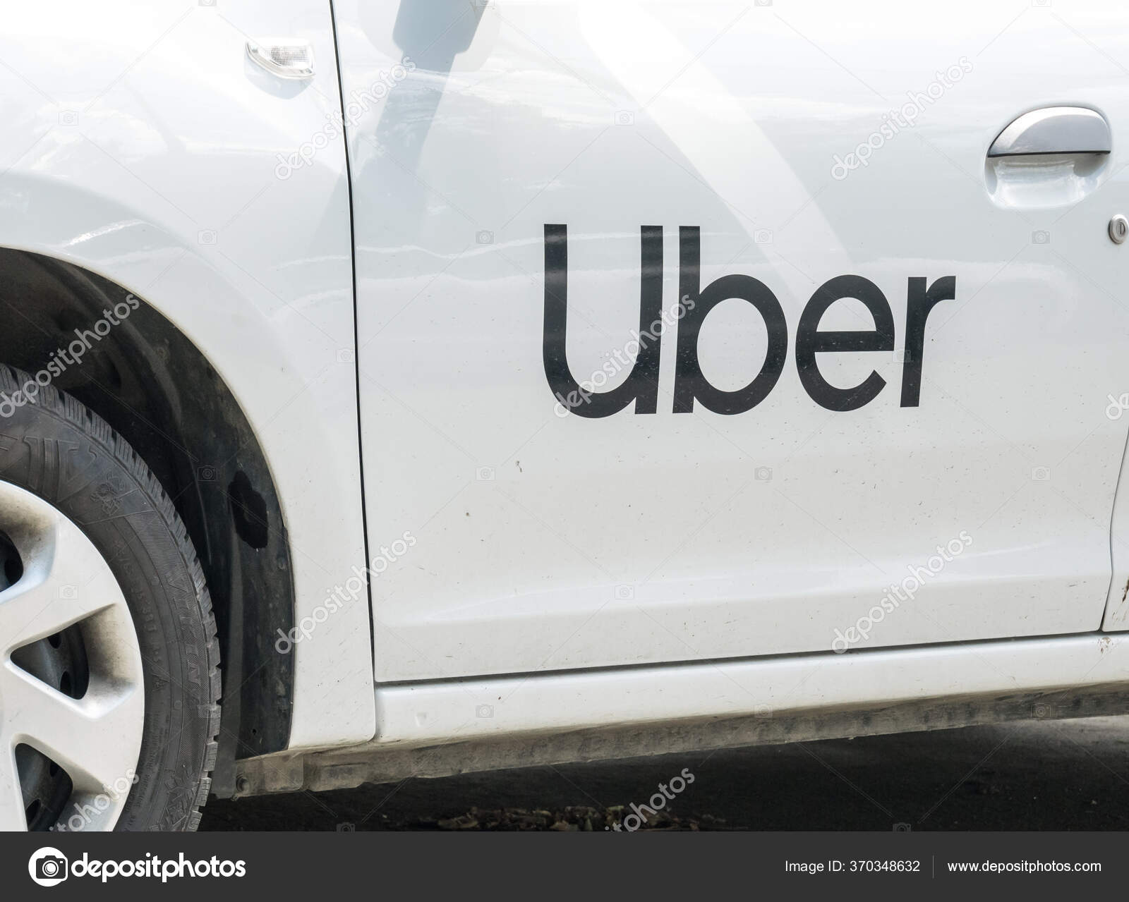 Uber Car Logo