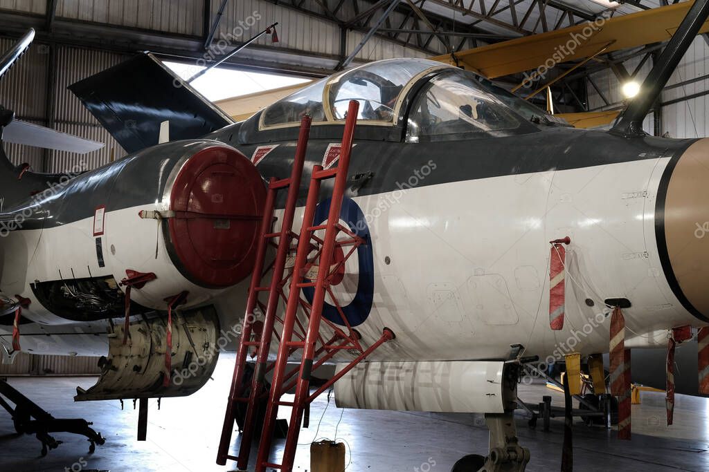 Blackburn Buccaneer es un avión de ataque británico diseñado en la ...