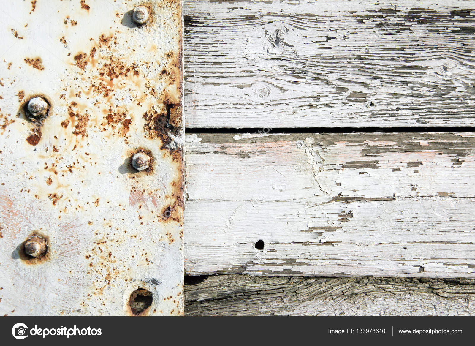 Rust iron and wood plank background — Stock Photo © lenschanger #133978640