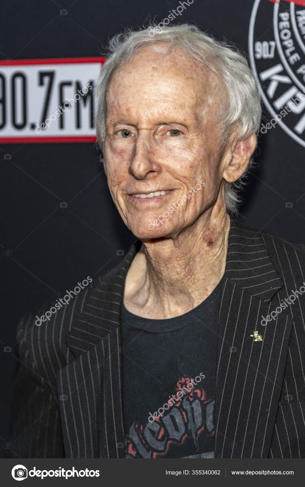 Robin Krieger's Instagram, Twitter & Facebook on IDCrawl