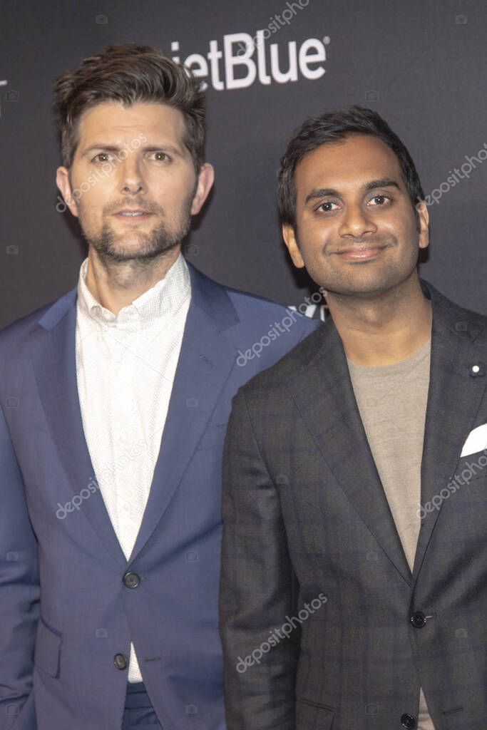 Adam Scott, Aziz Ansari asisten al Paley Center for Media 2019 ...