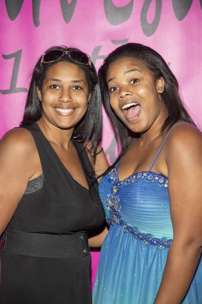 6,310,889 imágenes de 아줌마 아줌마 아줌마 명기사진 libres de derechos | Depositphotos