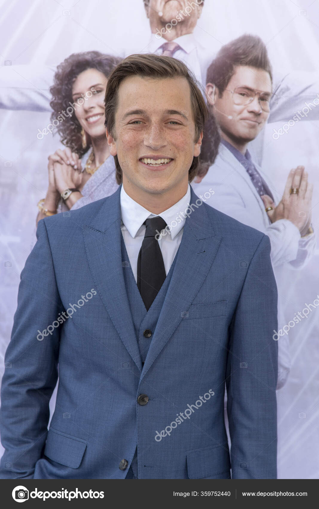 Skyler Gisondo Prom
