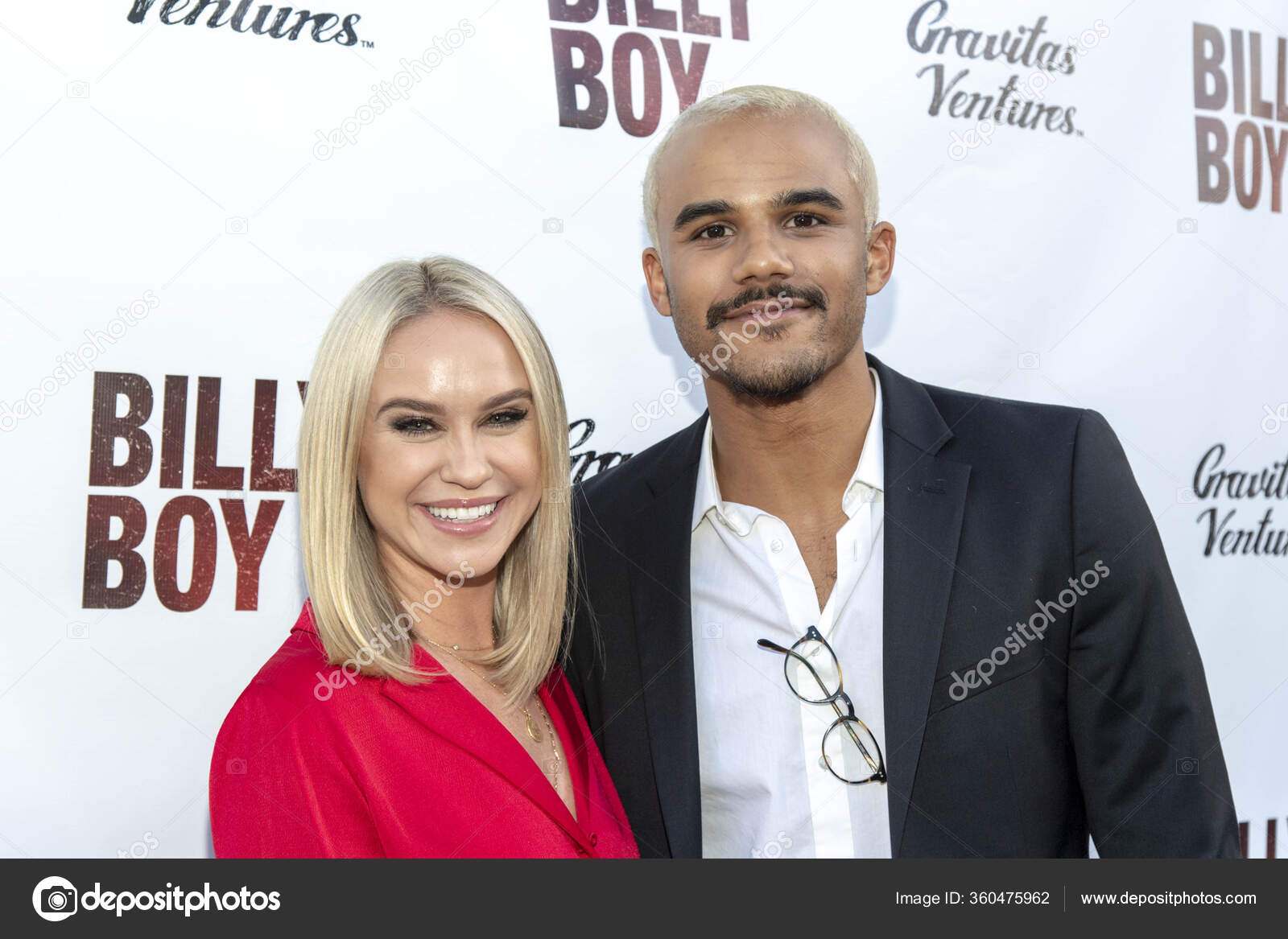Jacob Artist And Becca Tobin