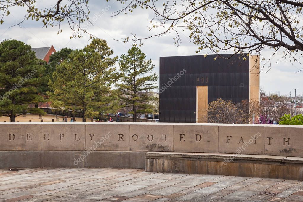 OKC National Memorial Wall y Cotización 2022