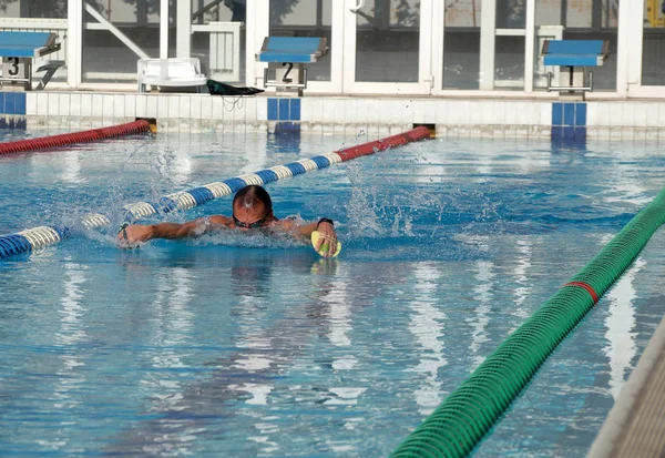 Women swimming pool Stock Photos, Royalty Free Women swimming pool ...