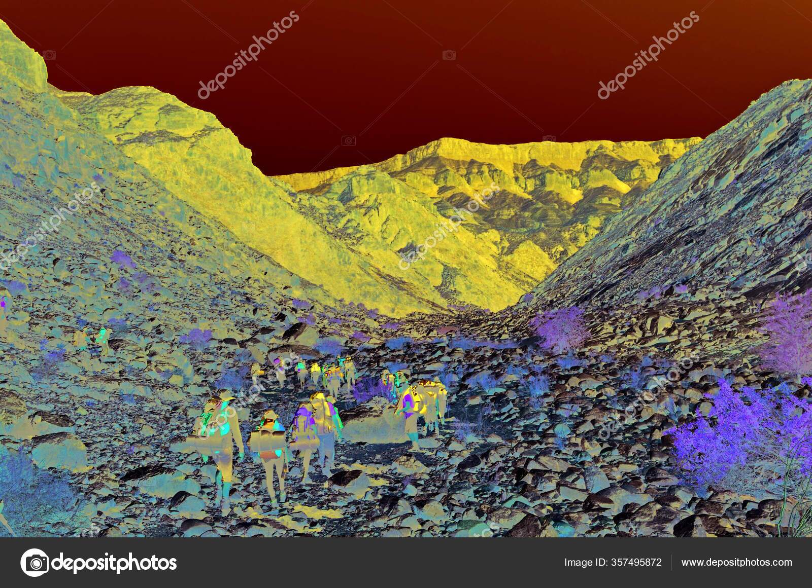 Hiking Fish River Canyon Namibia — Stock Photo © BryonyvdMerwe #357495872