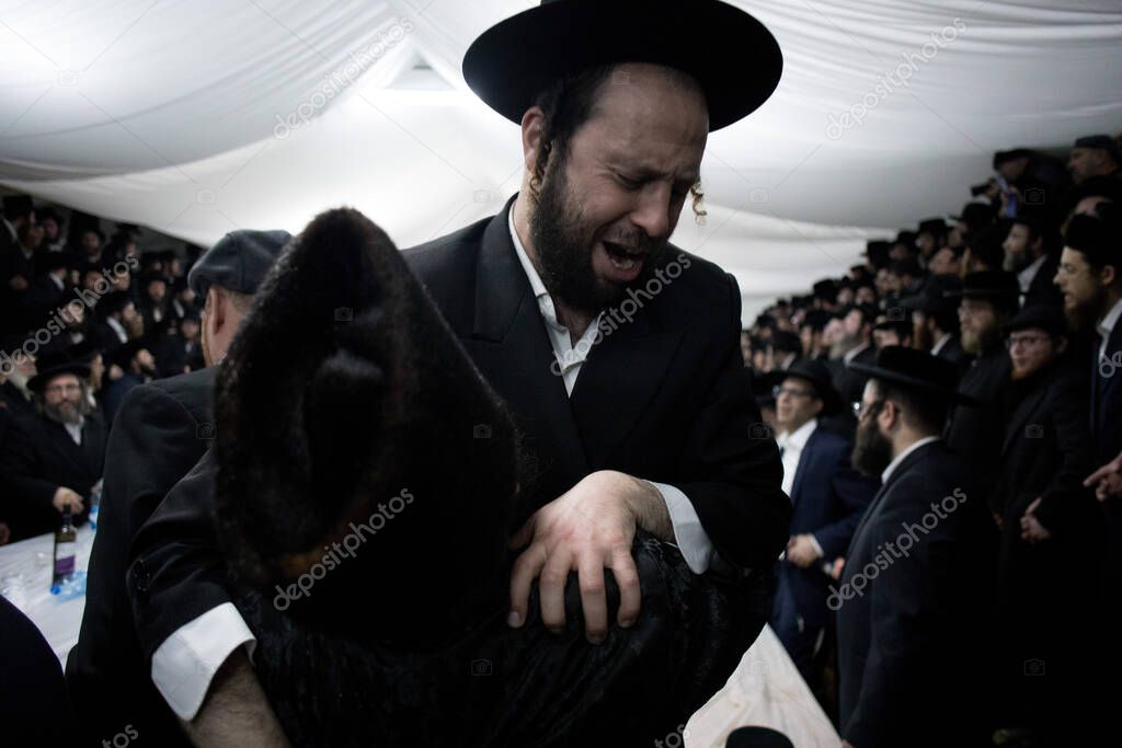 Lelow, Polonia- 03 de febrero de 2017: Judíos ortodoxos jasídicos ...