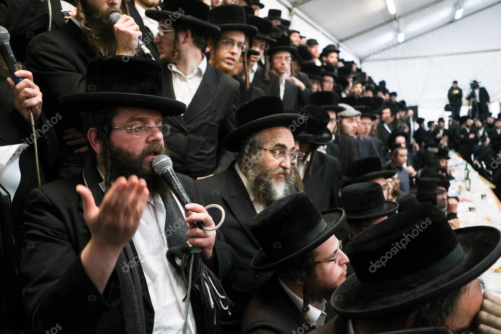 Lelow, Polonia 02 de febrero de 2020: Judíos ortodoxos jasídicos ...