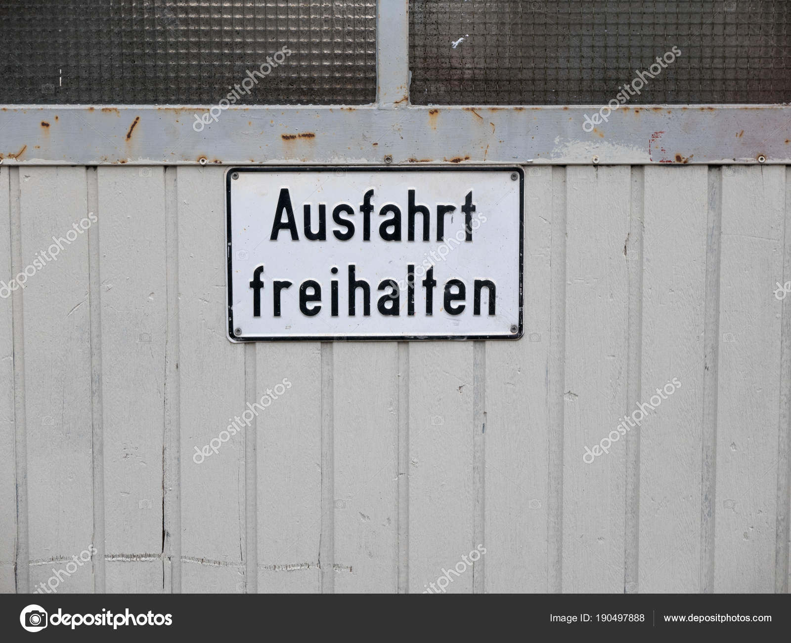 Keep exit clean sign in German language — Stock Photo © ingomenhard ...