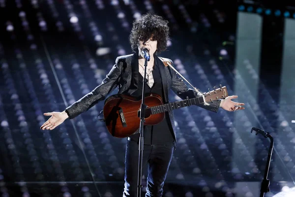 Cantante LP alias Laura Pergolizzi 2024