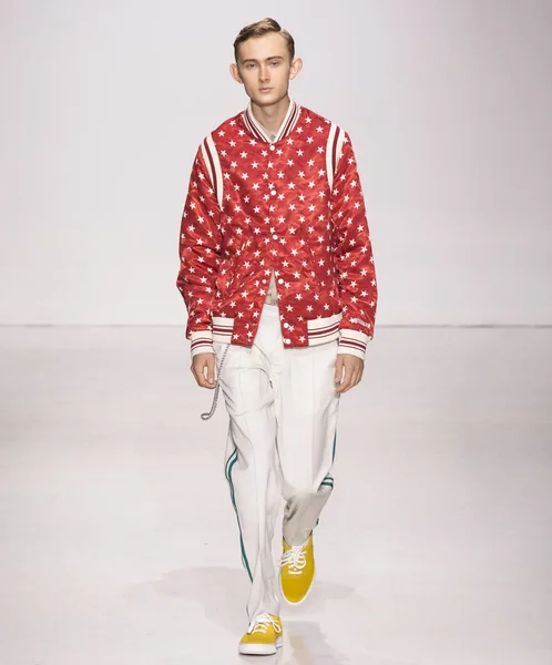 Ovadia and Sons Runway show – Stock Editorial Photo © fashionstock ...