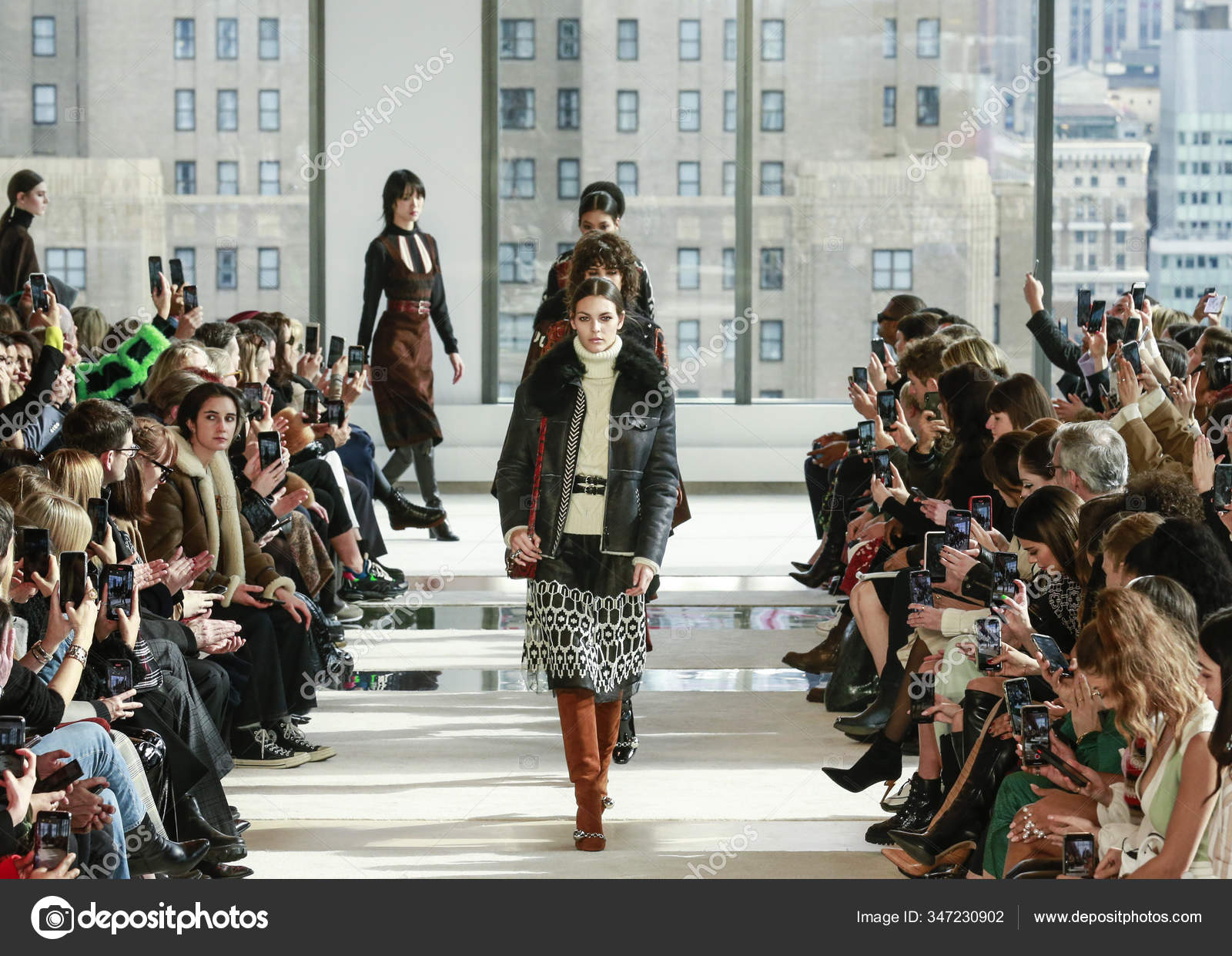 New York New York February 2020 Models Walk Runway Longchanp — Stock ...