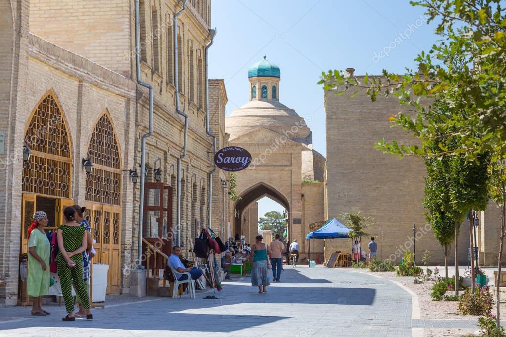 Weergave van Buchara (Buxoro), in Oezbekistan – Redactionele stockfoto ...