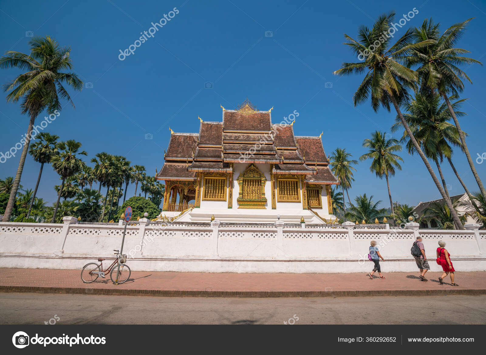 Haw Pha Bang Pha Bang Royal Palace Museum Luang Prabang Stock Photo by ...