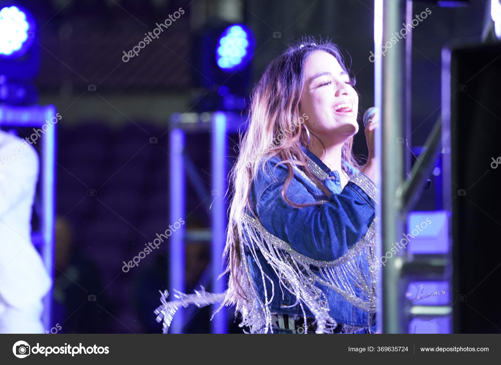 Cantante Ally Brooke Post Match Concert Presentado Por Pepsi Estadio ...