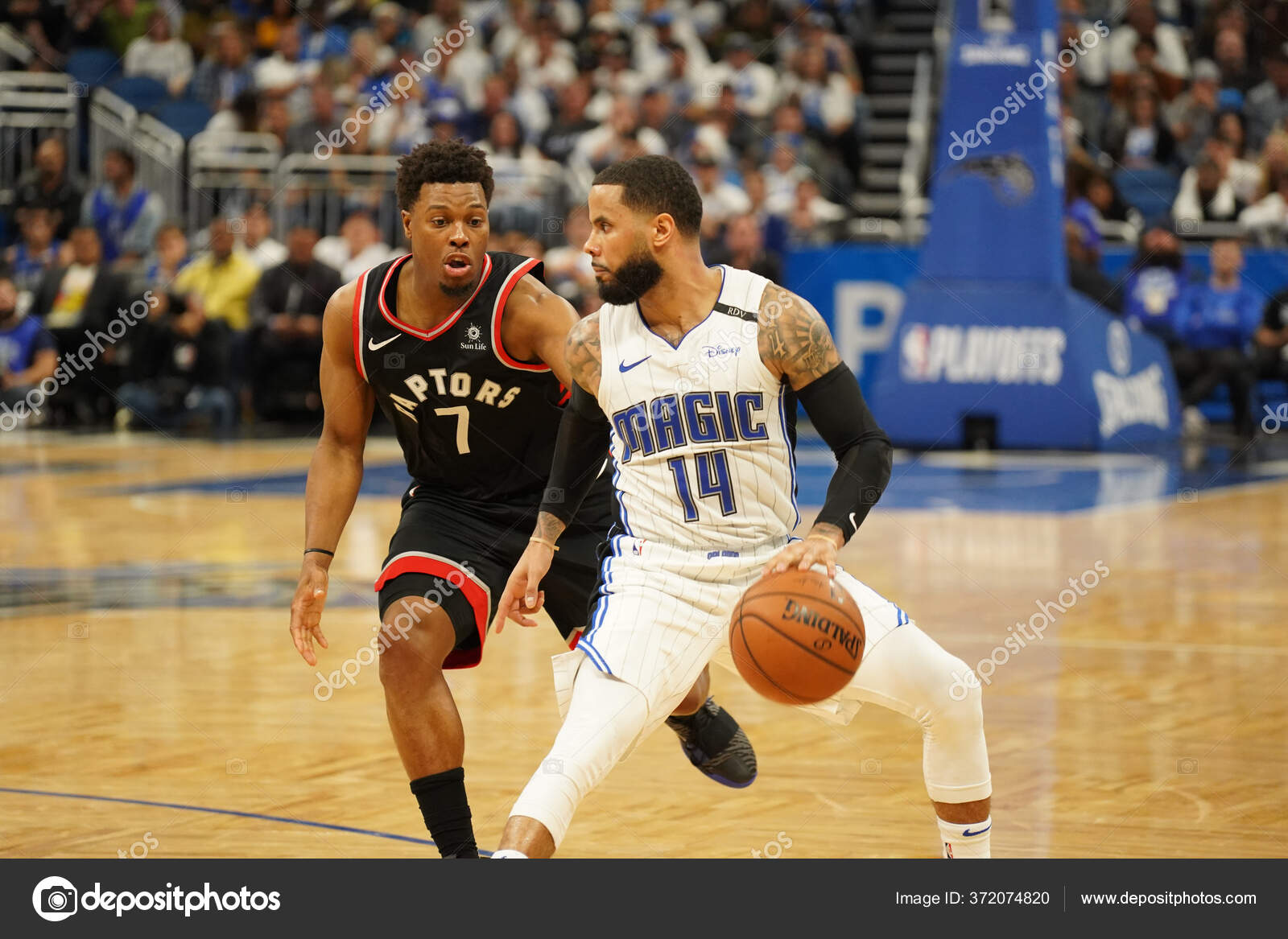 Orlando Magic Hosts Toronto Rapters Nba Playoff Amway Arena Orlando ...