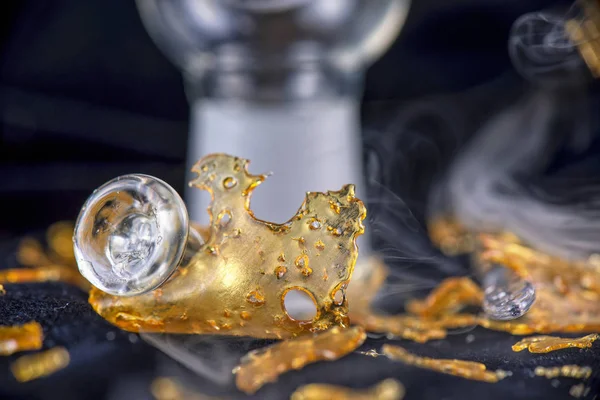 Dab rig Stock Photos, Royalty Free Dab rig Images | Depositphotos