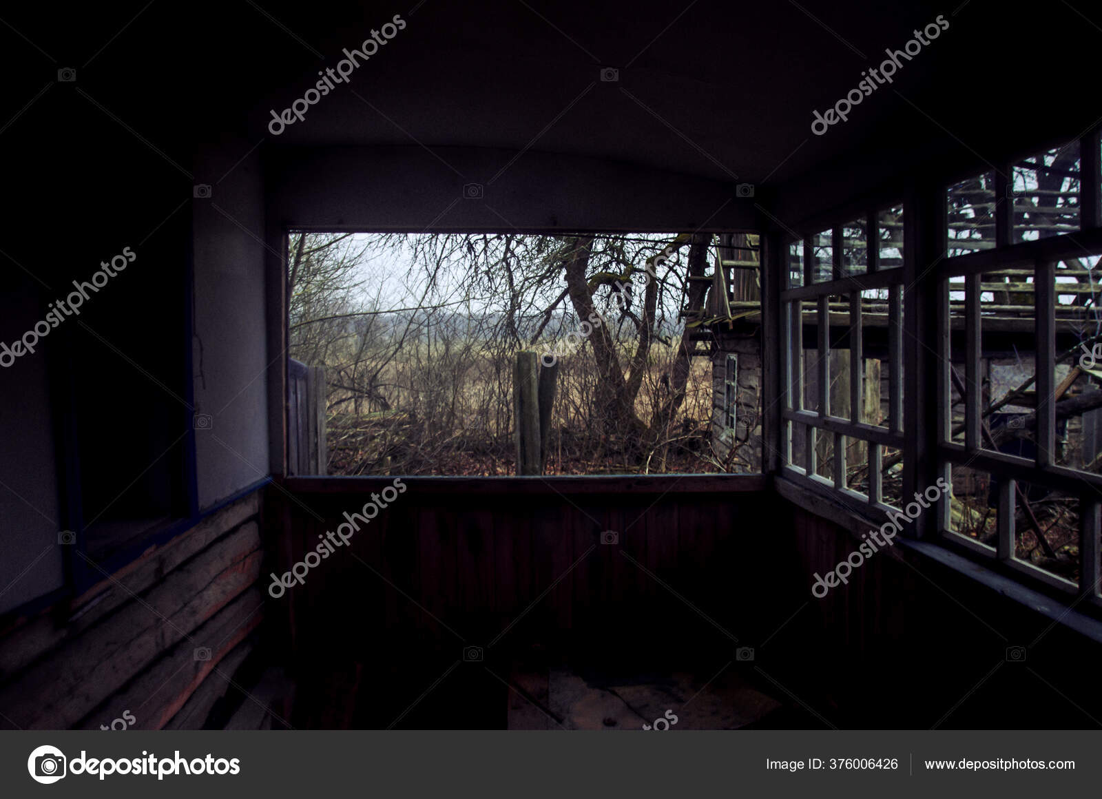 Shattered window in an old house abandoned — Stock Photo © Alexandr.m ...