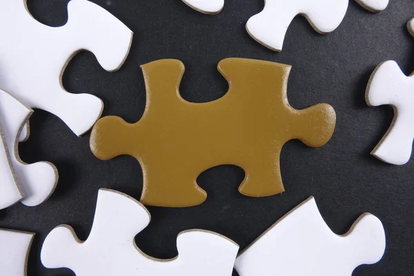 Ultima pieza puzzle Stock Photos, Royalty Free Ultima pieza puzzle ...