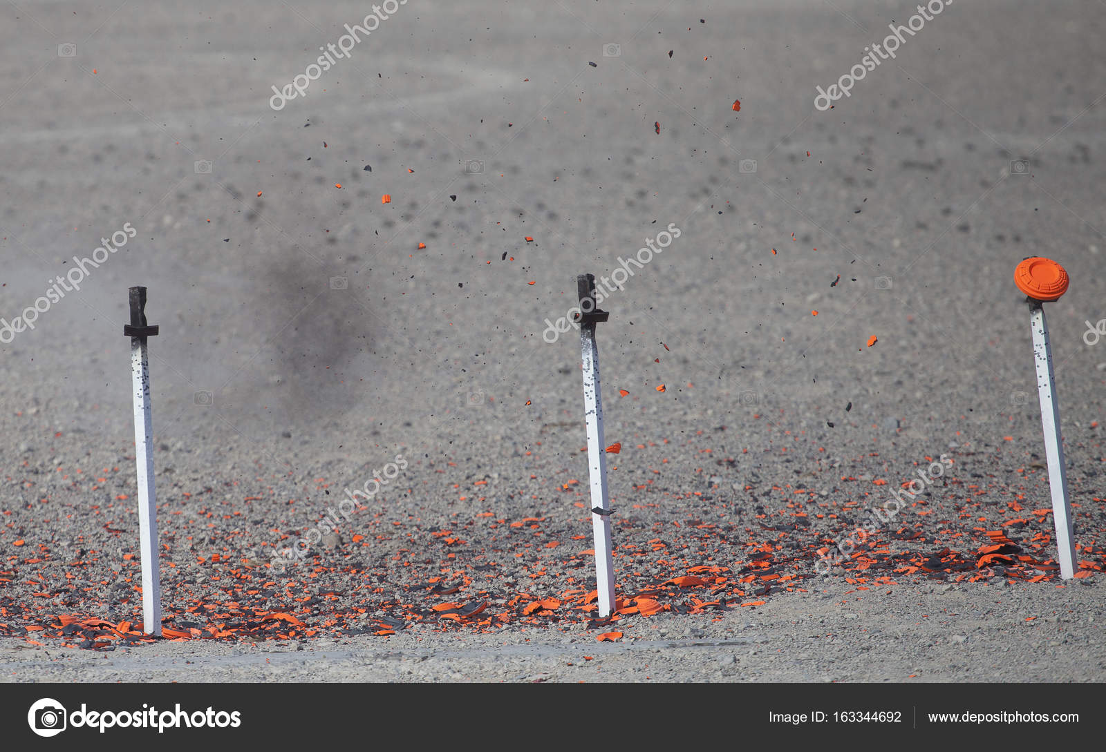 Clay target shattering Stock Photo by ©gsagi 163344692