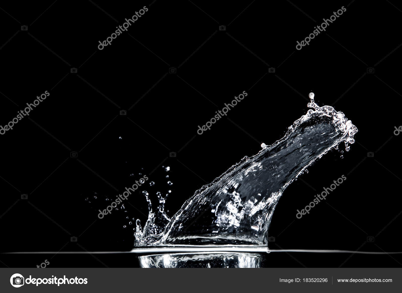 Water splash on black Stock Photo by ©erstudio 183520296