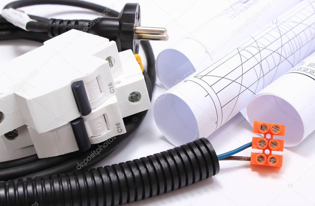 Componentes para instalaciones eléctricas y rollos de diagramas 2022