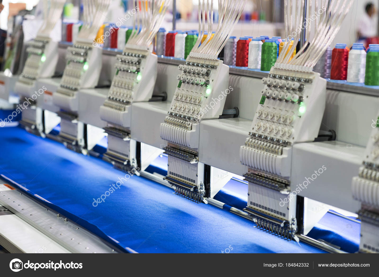 High technology sewing machine control by computer programing — Stock ...