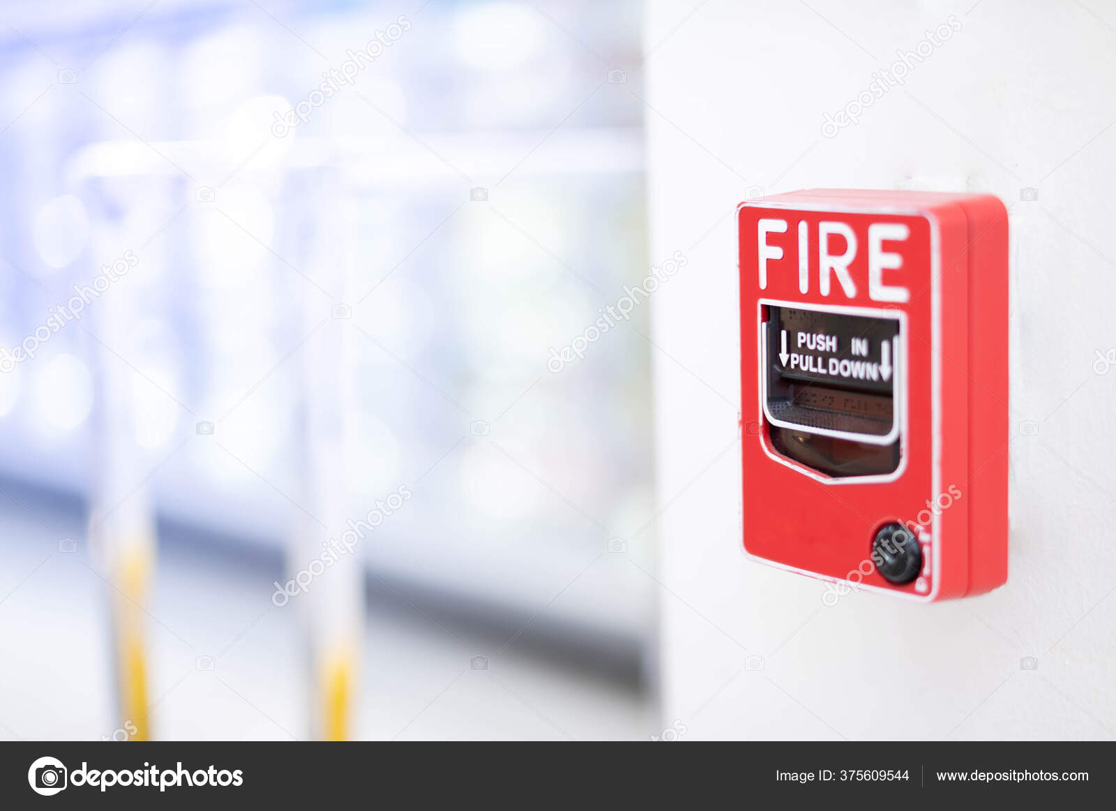 Red Fire Alarm Switch White Wall Supermarket — Stock Photo © Siewwy84 ...