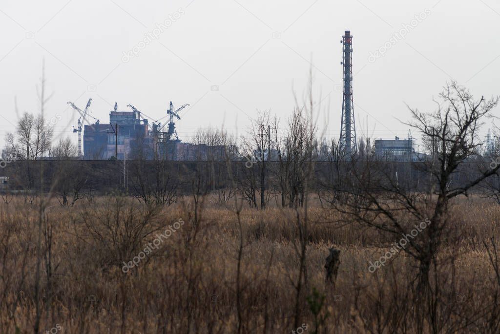 Vista del edificio inacabado de la unidad 5 de la central nuclear de ...