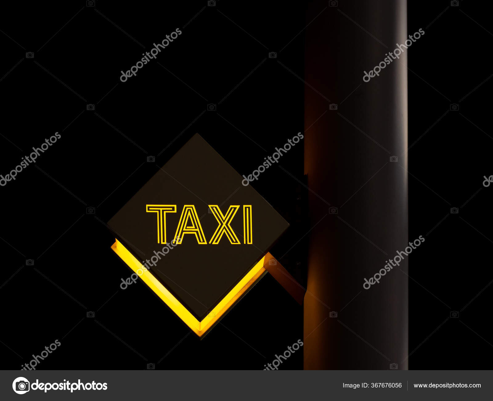 Road Sign Indicating Taxi — Stock Photo © GaetanoBuono #367676056