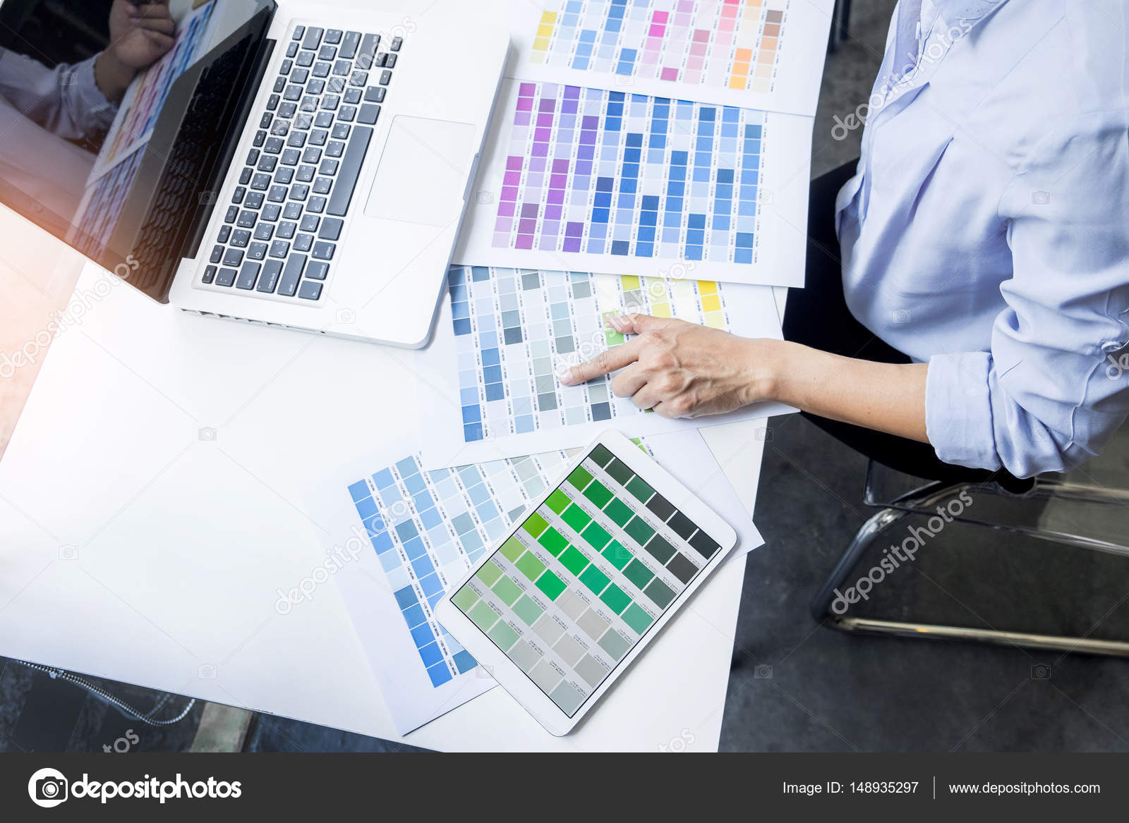 Interior design or graphic designer renovation and technology co ...