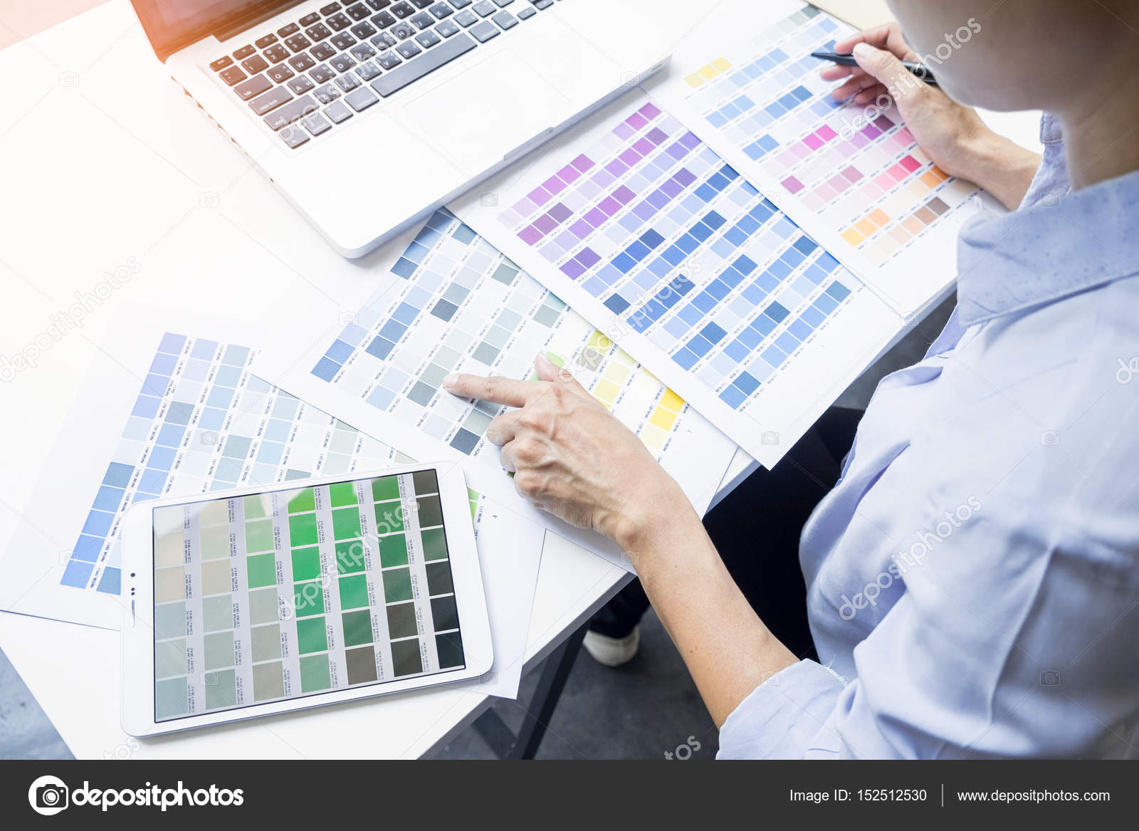 Interior design or graphic designer renovation and technology co ...