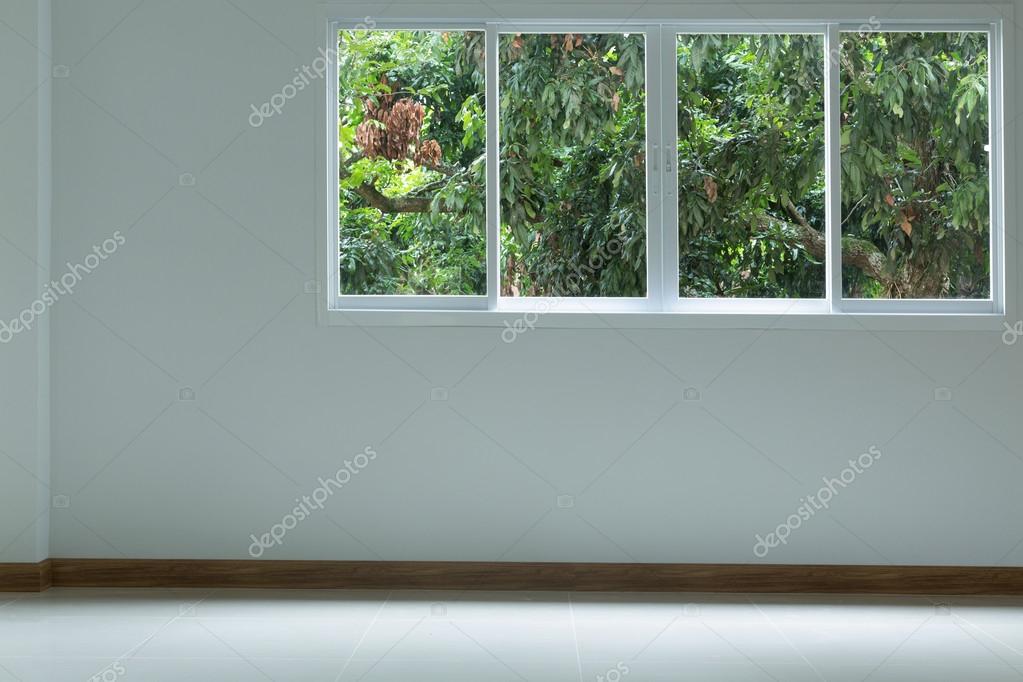 Empty room with glass window sliding Stock Photo by ©Sutichak 128410854