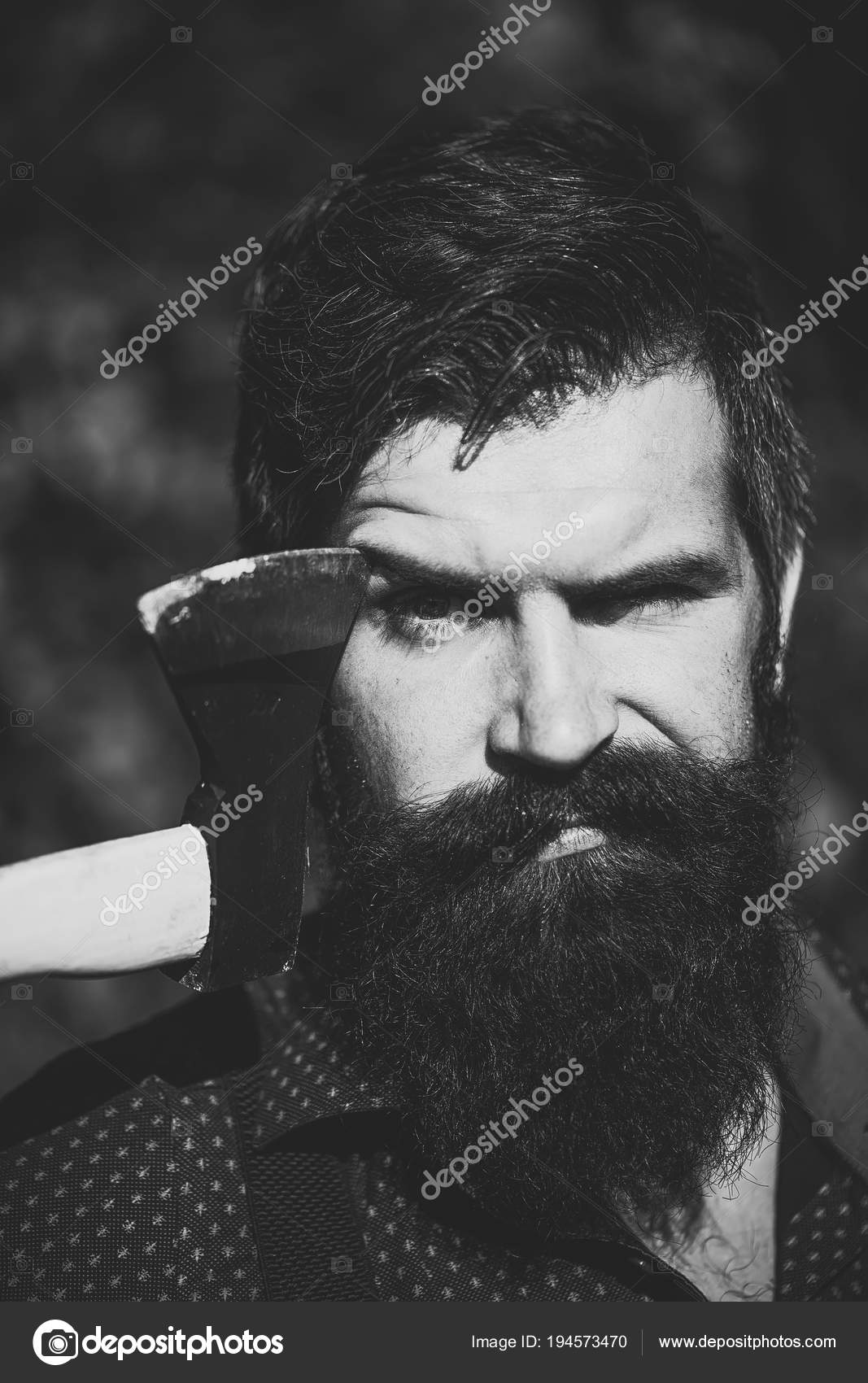 Logger with beard Stock Photo by ©Tverdohlib.com 194573470