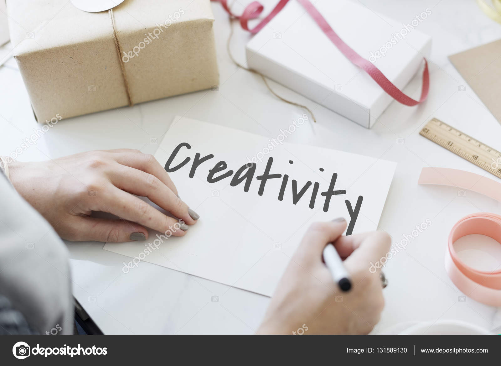 Woman writing card — Stock Photo © Rawpixel #131889130