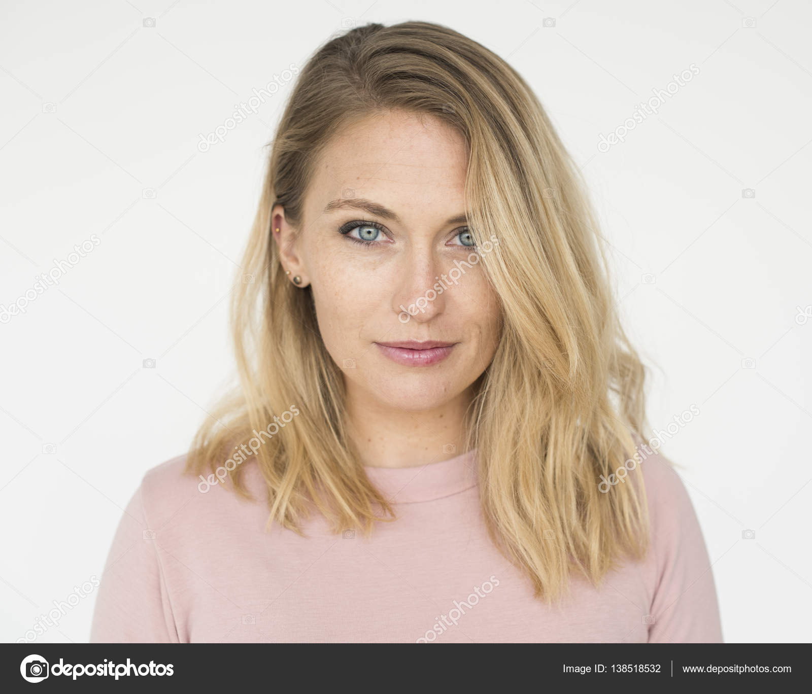 Beautiful caucasian woman — Stock Photo © Rawpixel #138518532 Beautiful caucasian woman — Stock Photo © Rawpixel #138518532