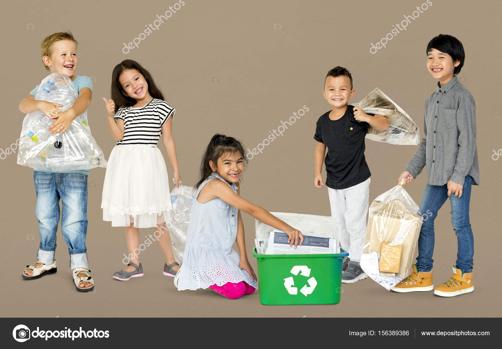 Kids with waste for recycling — Stock Photo © Rawpixel #156389386