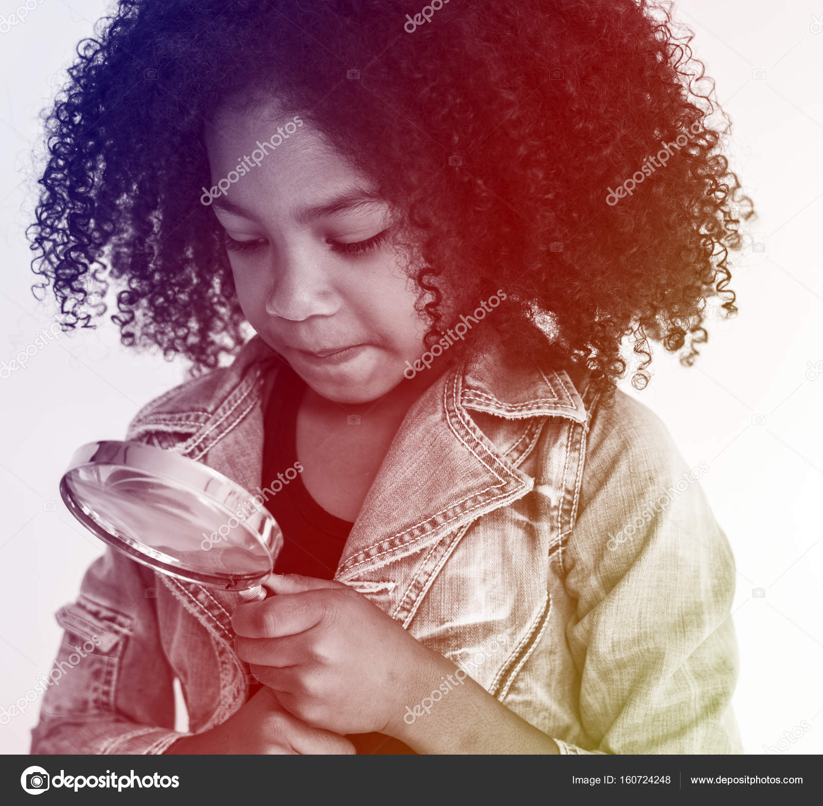 Kid using Magnifying Glass Stock Photo by ©Rawpixel 160724248