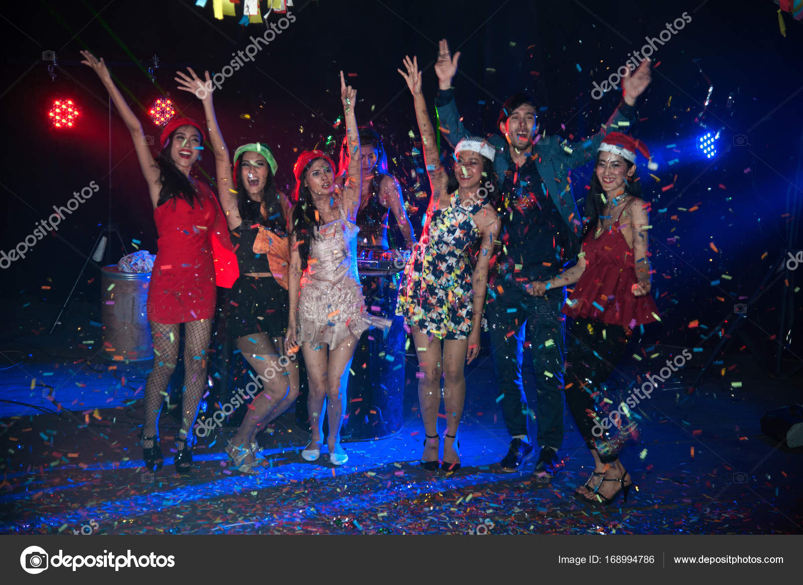 People Dancing In A Club Background