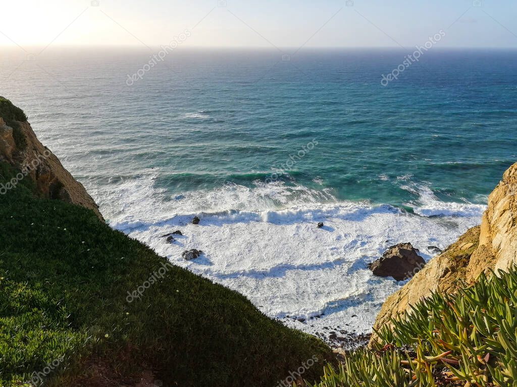 Cabo da Roca o cabo Roca es un cabo que forma el punto más occidental ...