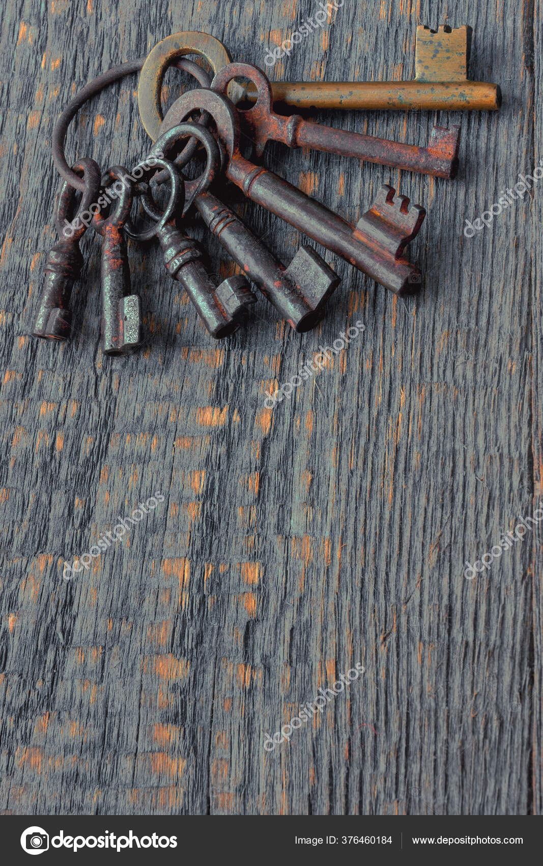 Old Rusty Keys Metal Ring Lie Wooden Table — Stock Photo © SergeKa ...