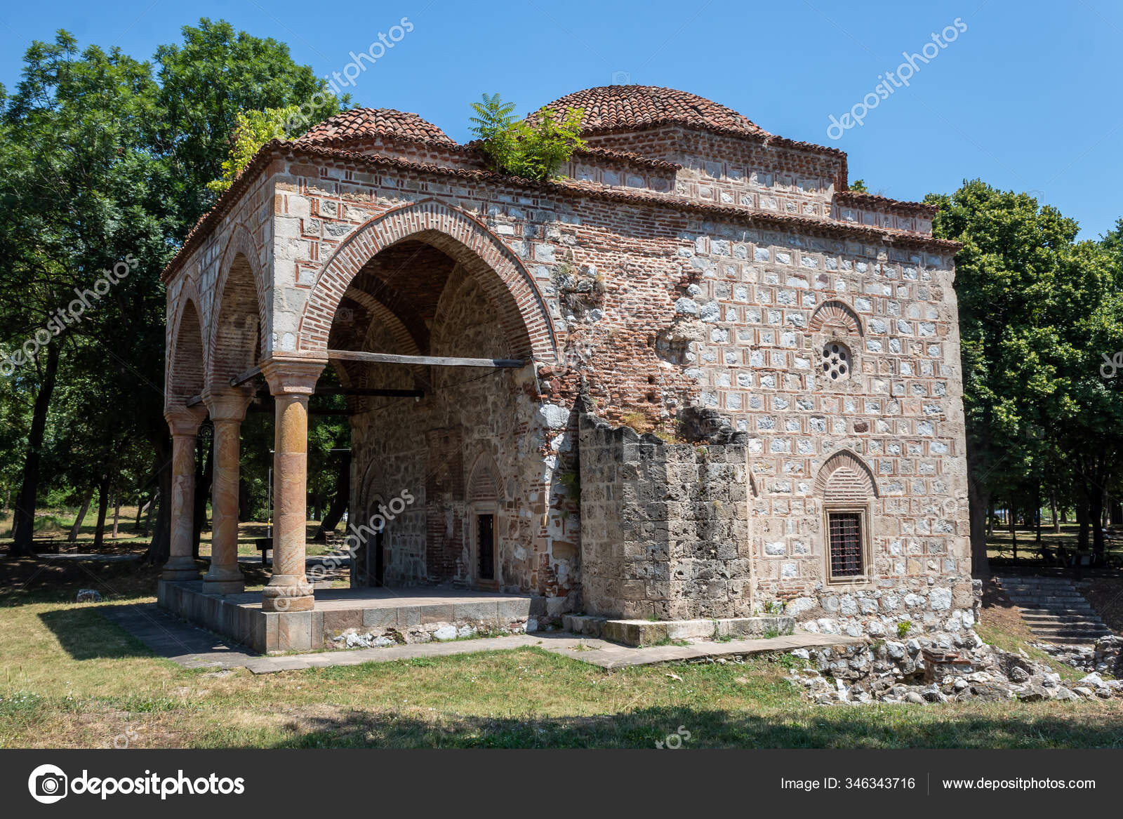 Bali Beg Mosque Nis Fortress – Stock Editorial Photo © BojanZivkovic ...