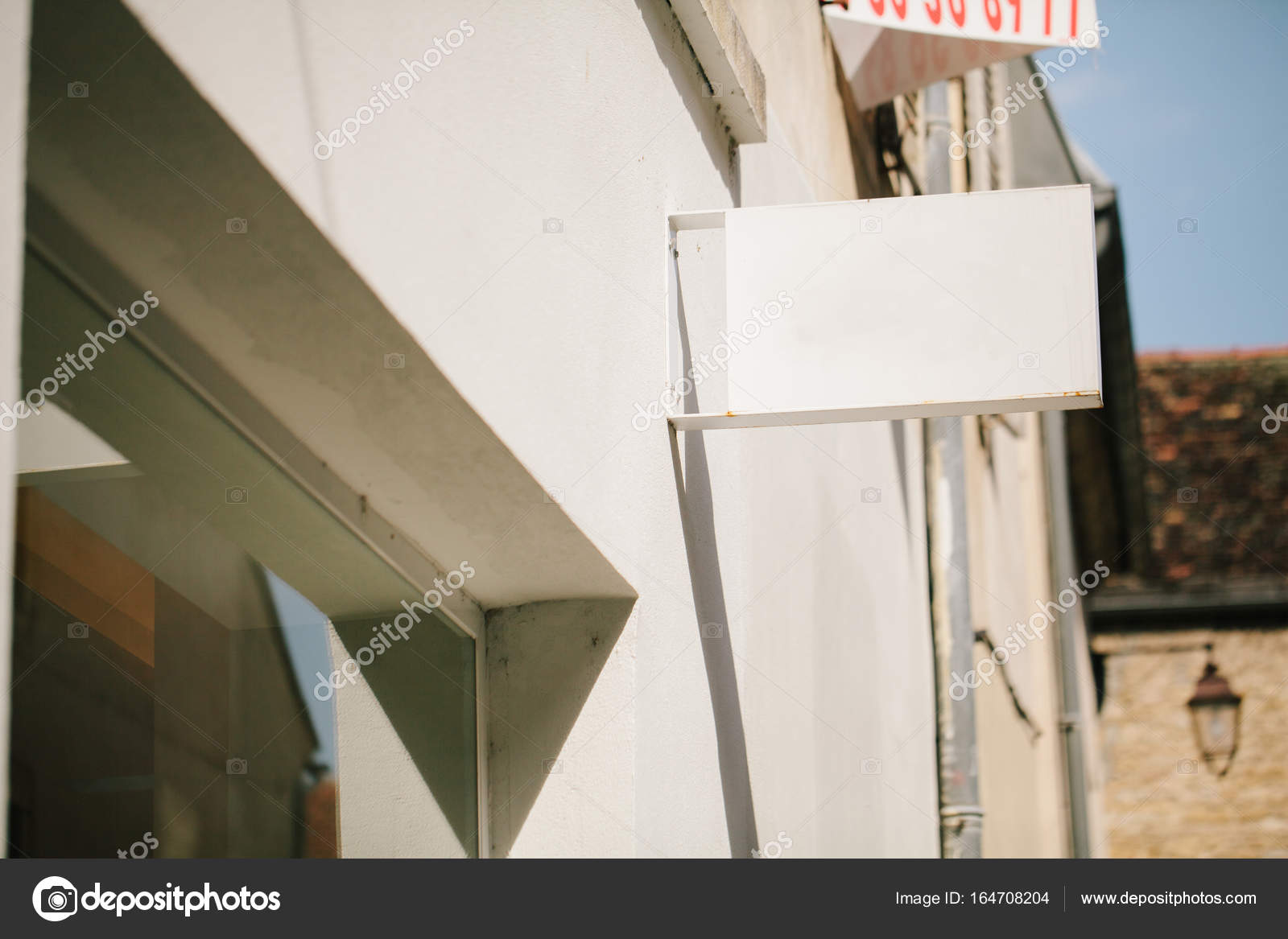 Empty restaurant billboard sign for your logo Stock Photo by ©4masik ...