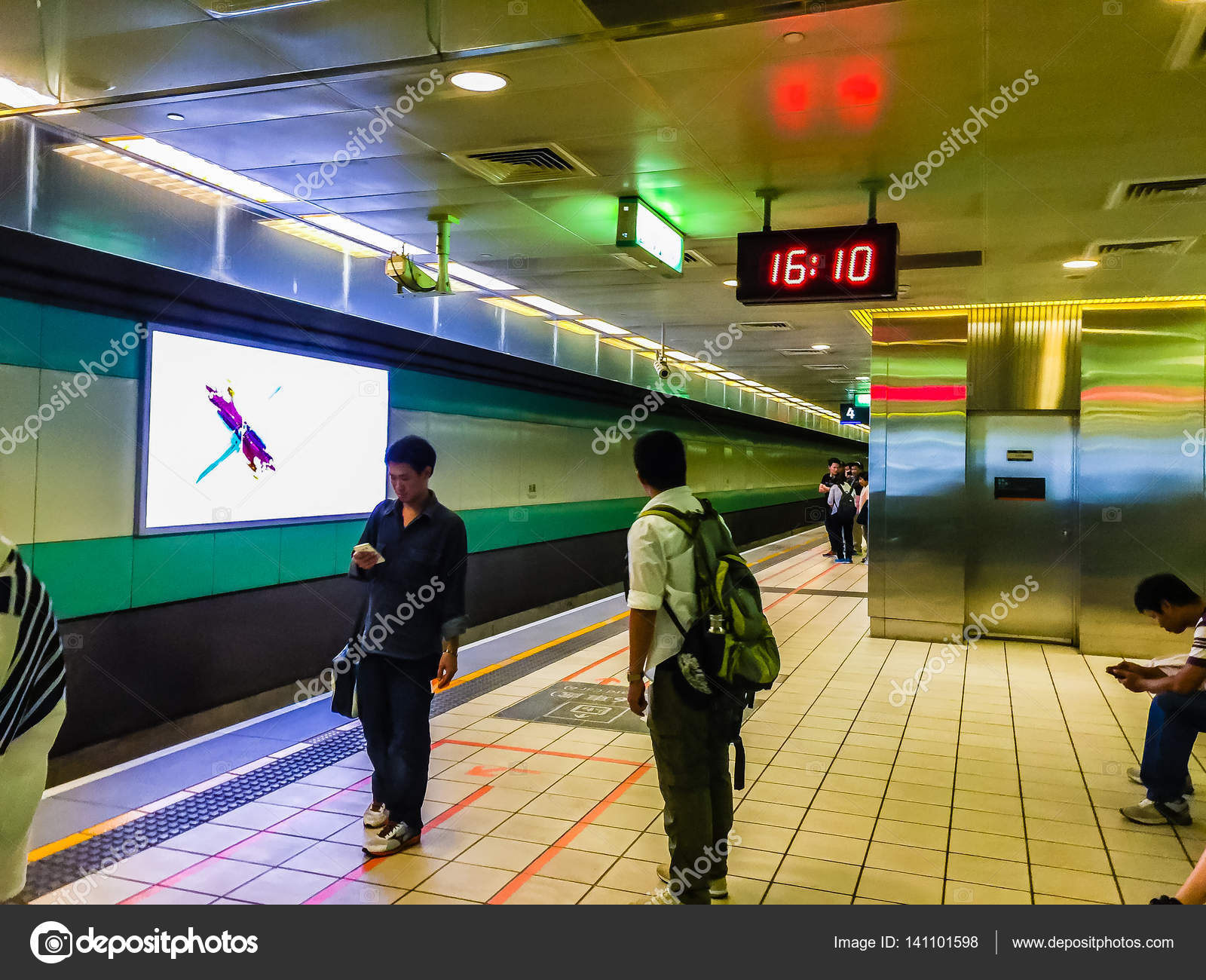 Taiwan High Speed Rail (HSR) Taoyuan Station – Stock Editorial Photo ...