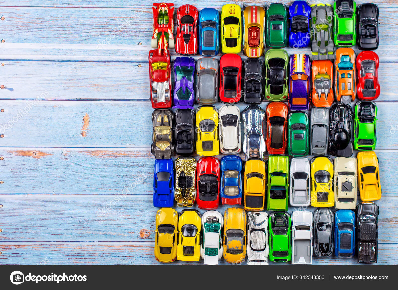 Top view of many little car miniature on wooden background – Stock ...