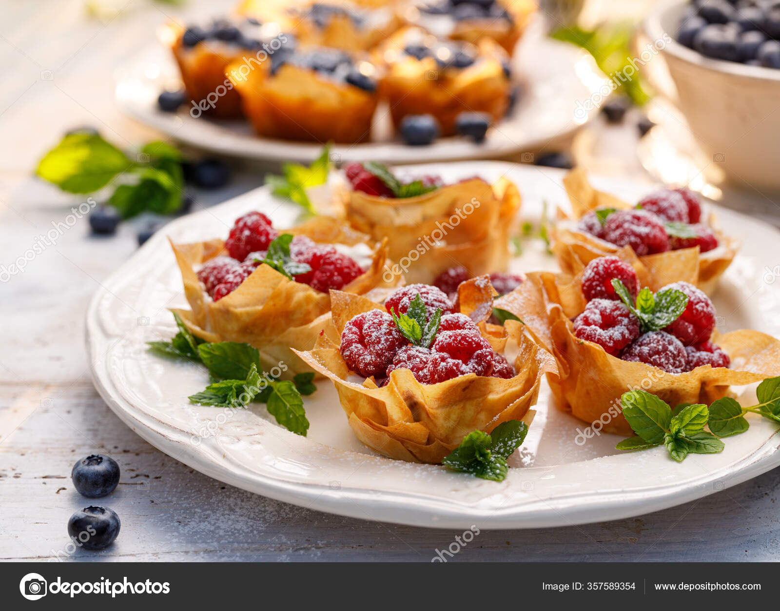 Phyllo Cups Mascarpone Cheese Filling Topped Fresh Raspberries Mint ...